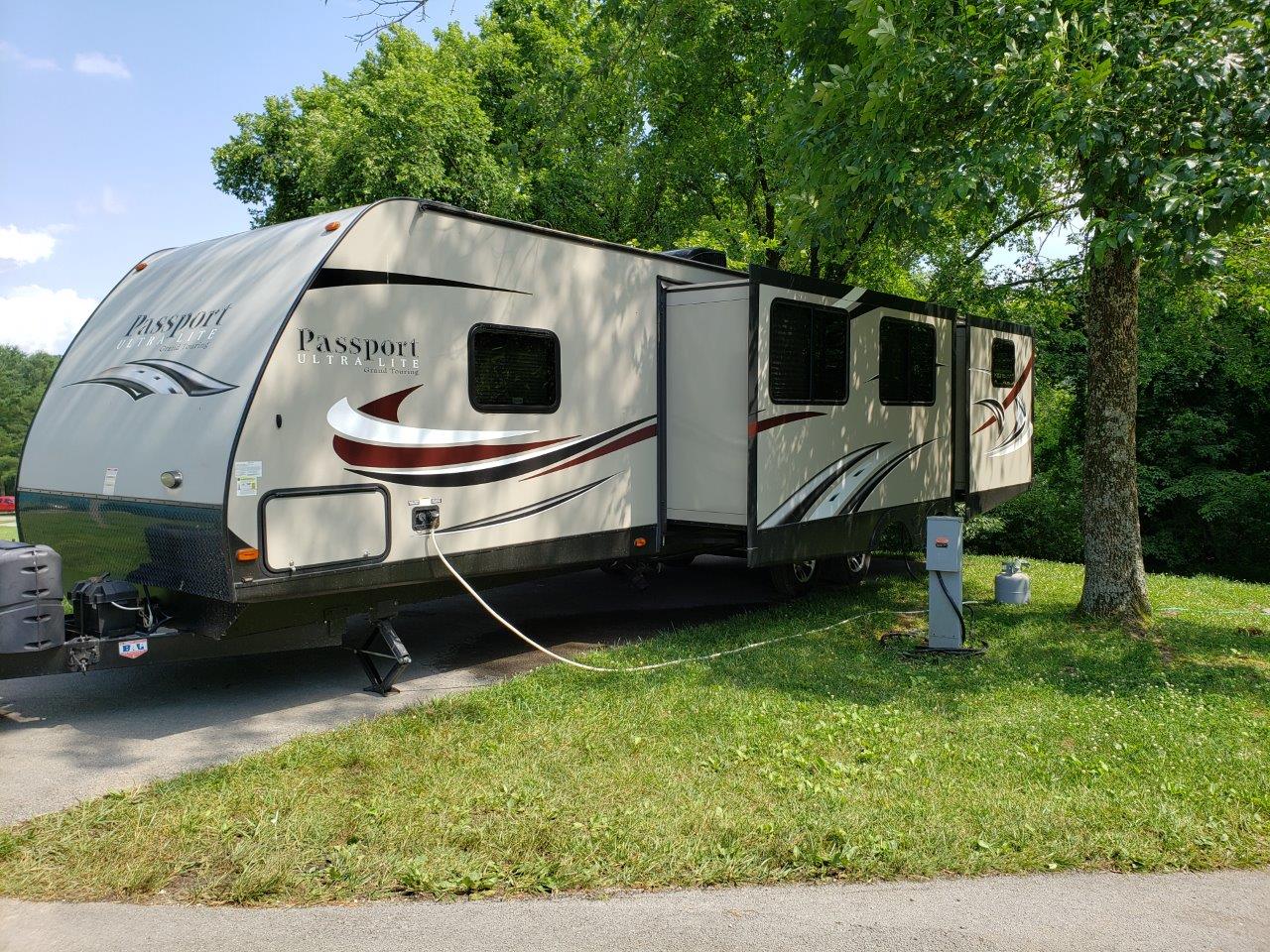 Passport 38ft. Camper. $195 per night - Hidden Cave Ranch.....The most ...